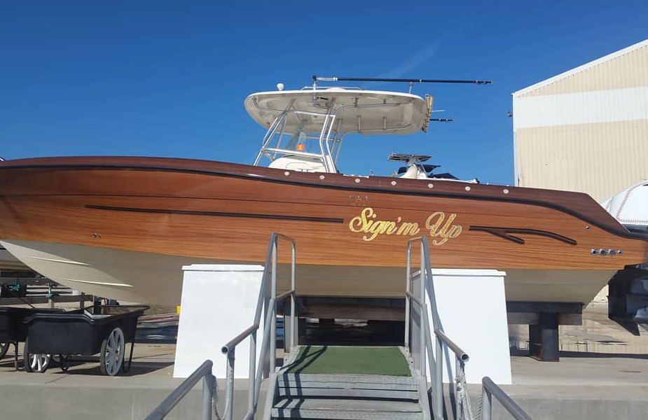 Marine/Boat Graphics & Signage - DVC Signs